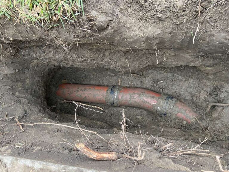 How Do I Know If My Sewer Line Is Bad? - BRUTE Contracting